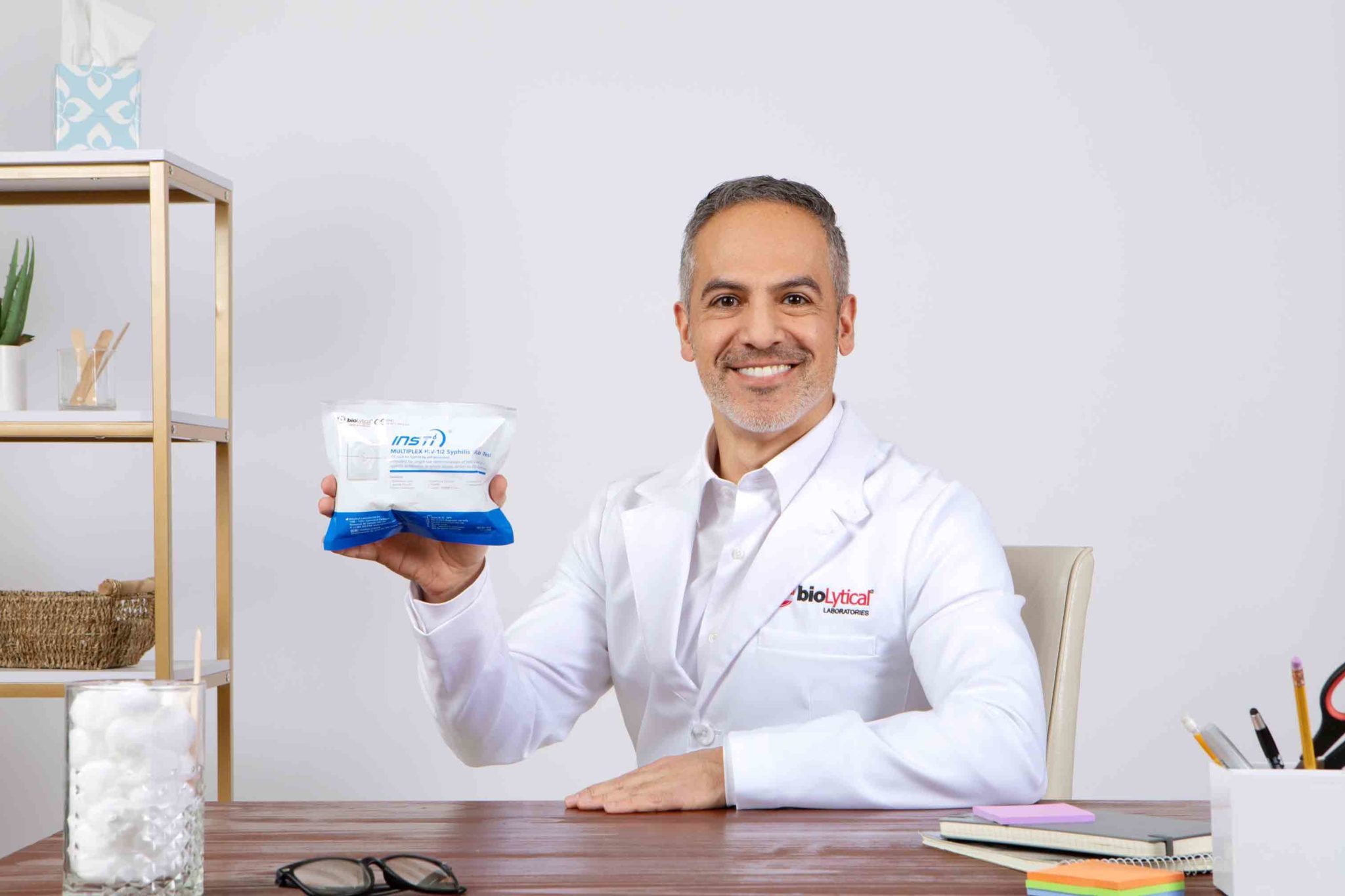 INSTI – Multiplex HIV-1/2 Syphilis Antibody Test | RTTC